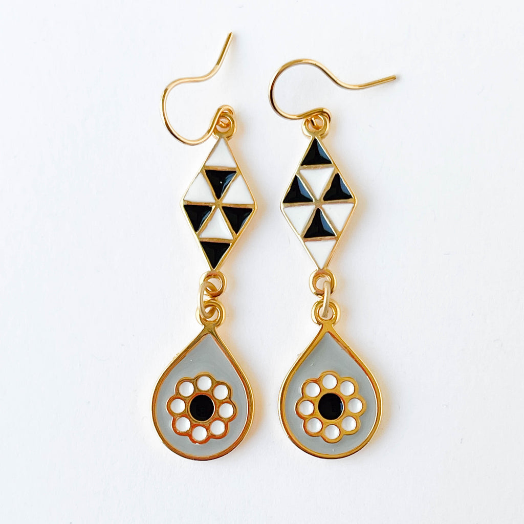 Flower and pearl studs - Nest Pretty Things